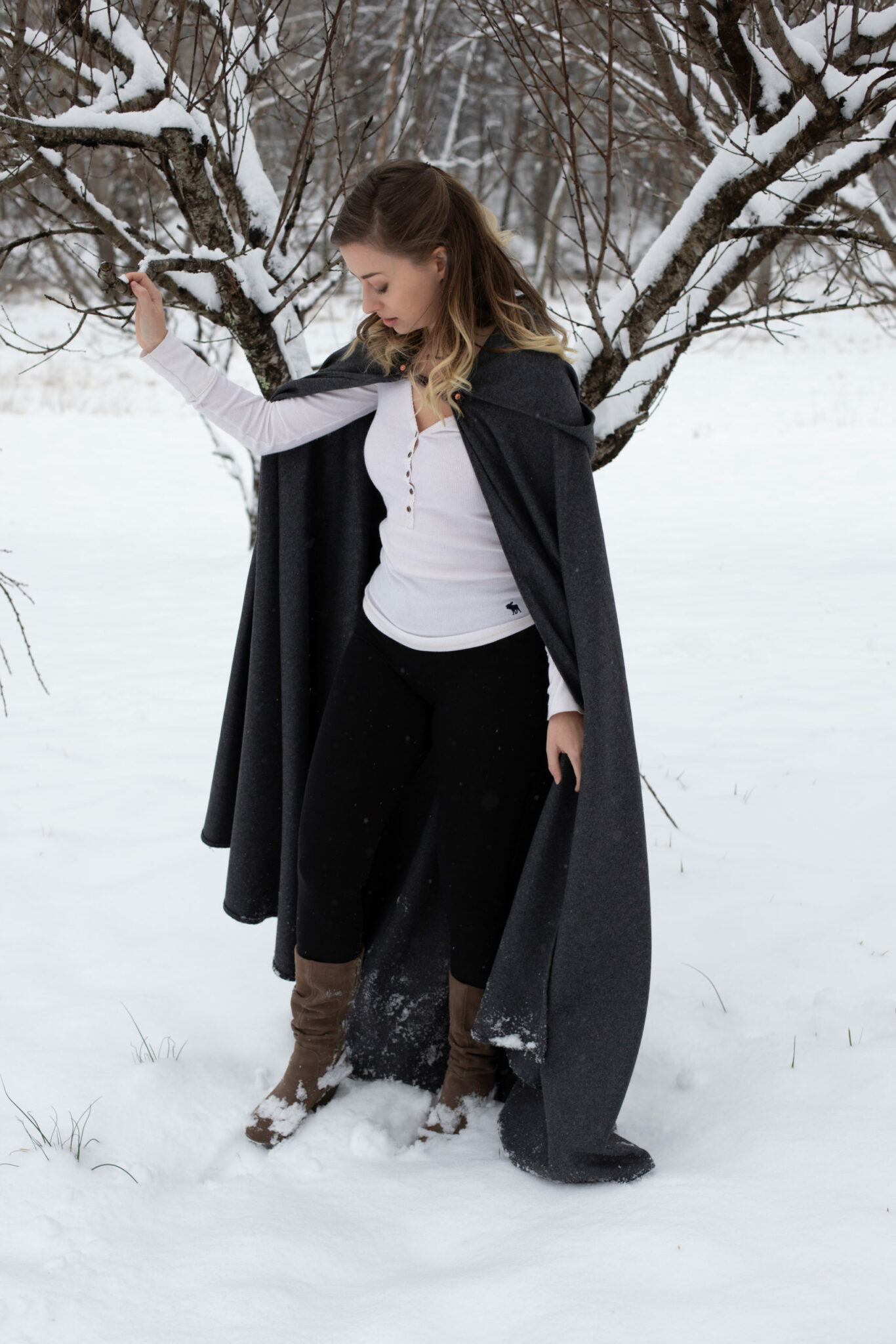 Cloak in the Snow - Reference Pictures